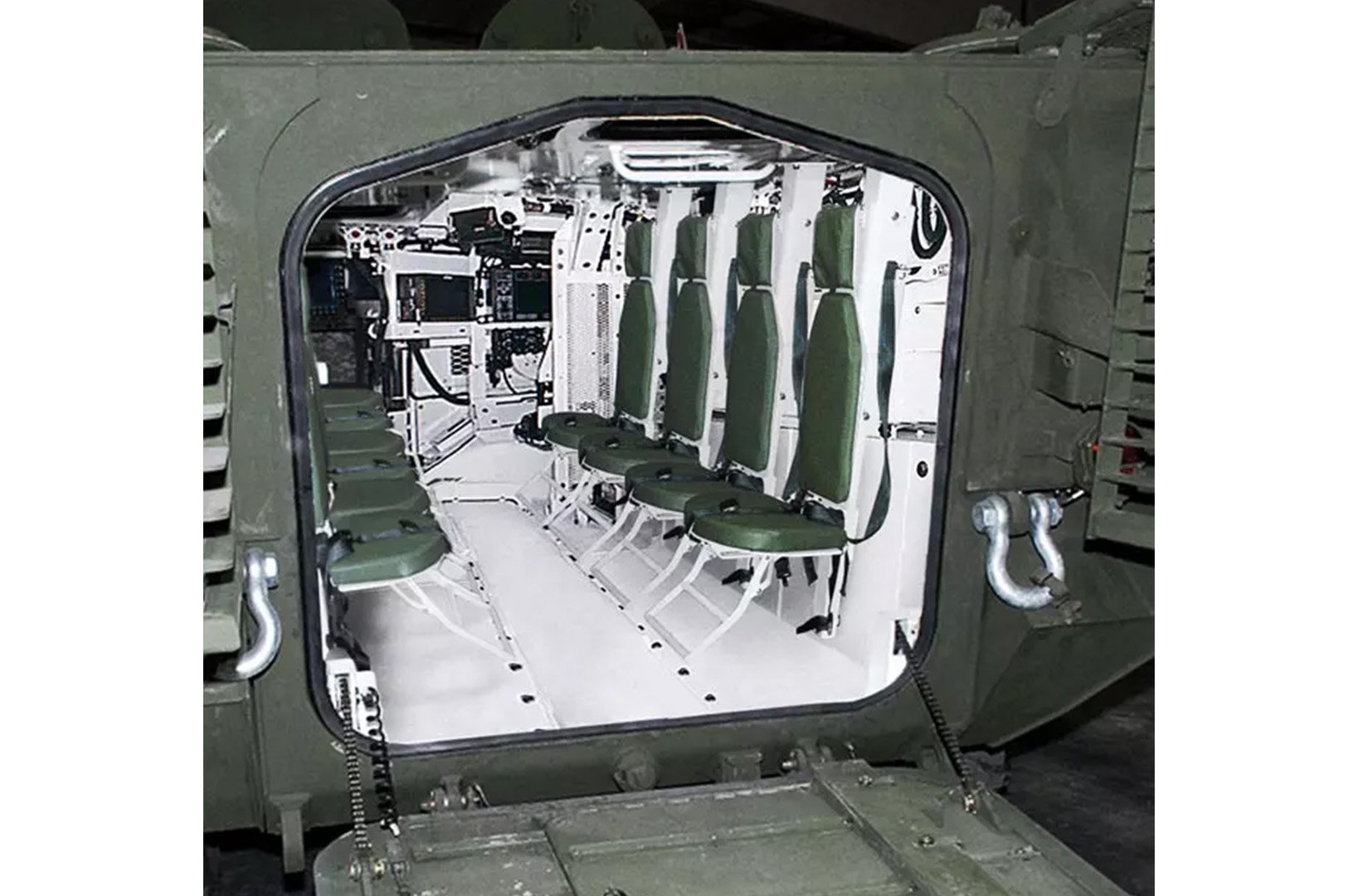 Blast Attenuation Seats - Crew/Troop | EPE