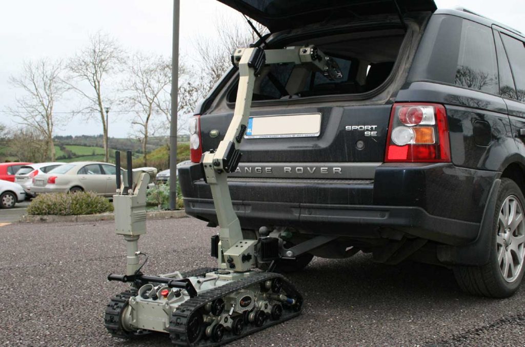 Avenger 2.0 Mid-Sized Robot | EPE