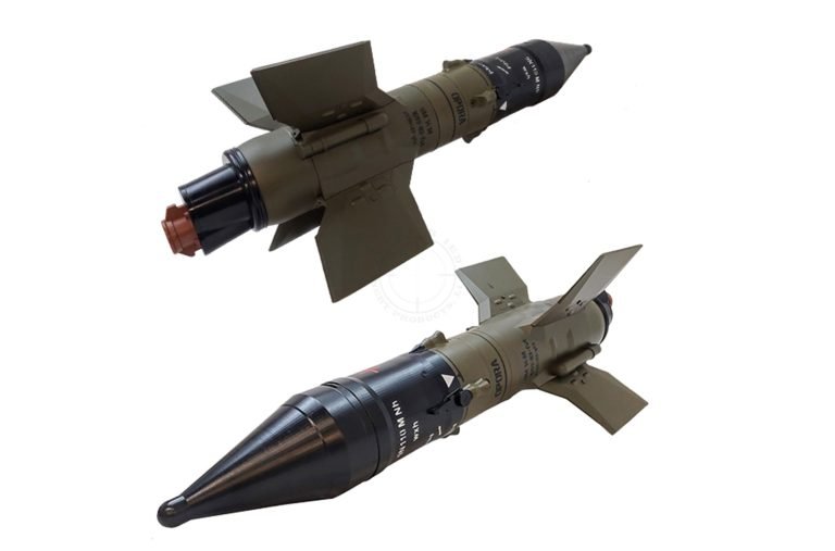 9M14 Malyutka/ AT-3 Sagger Soviet Wire-Guided Anti-Tank Missile | EPE